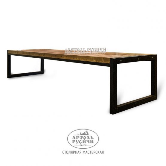 Большой стол в стиле лофт из дерева и металла